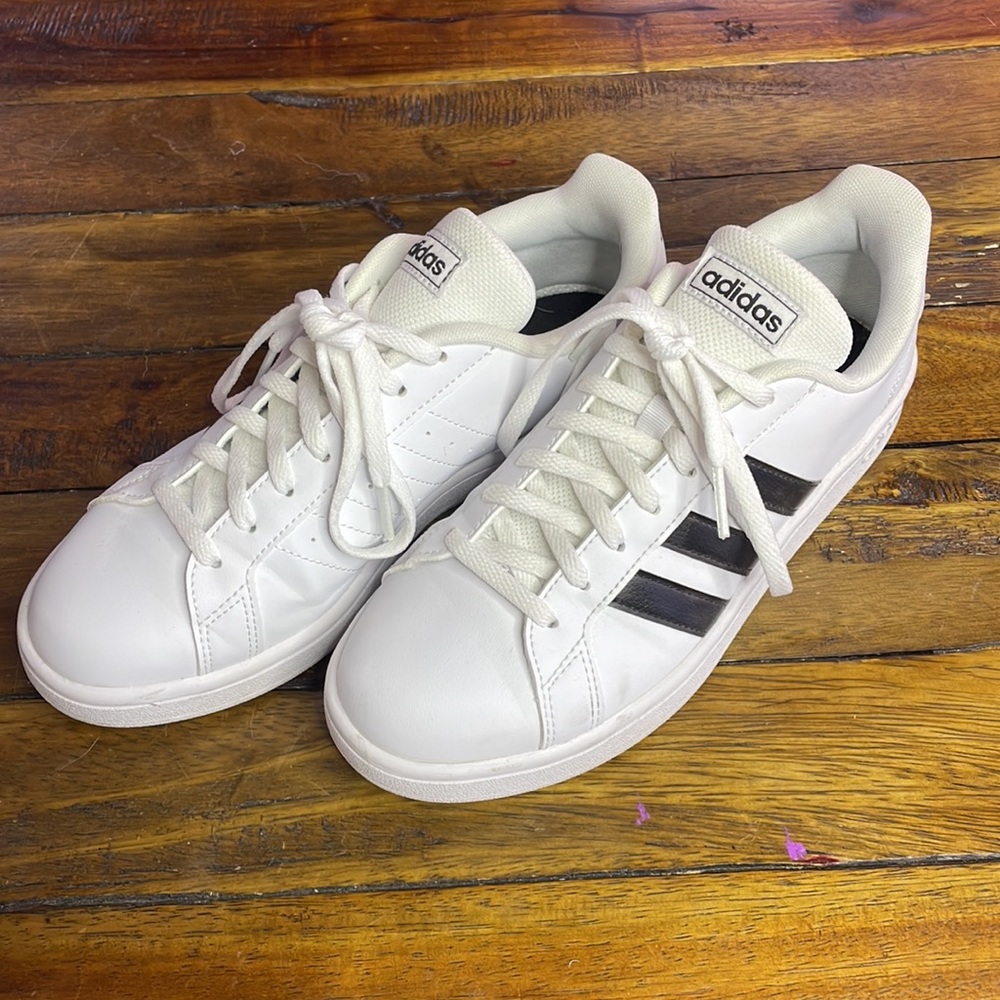 Adidas Classic Sneakers - Gem